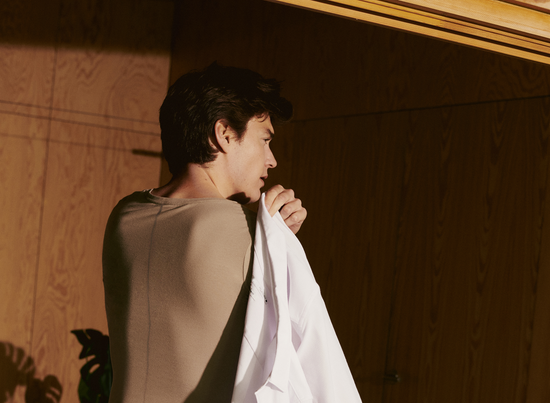 NOSHIRT - Invisible undershirts under your shirt – Noshirt